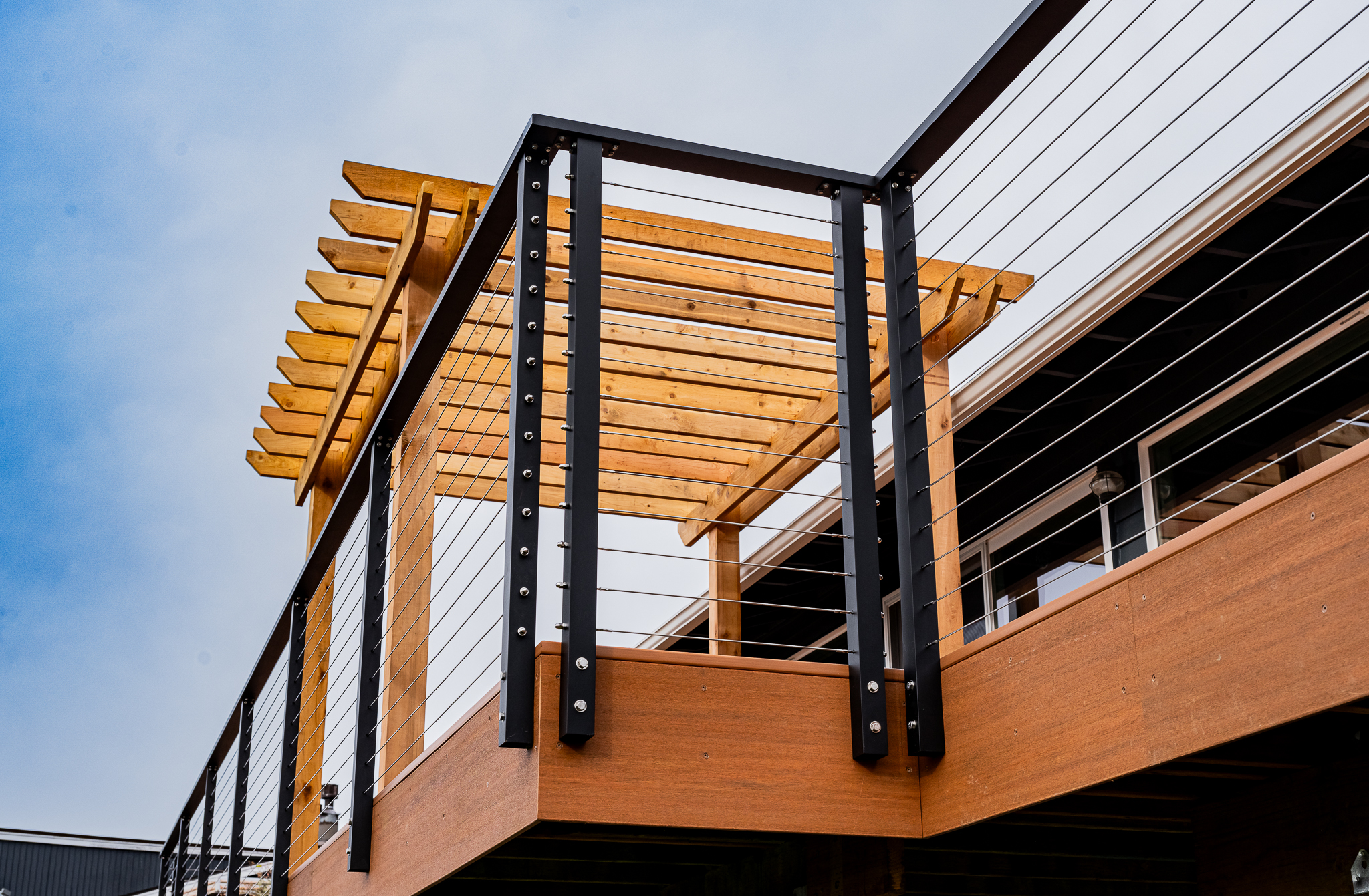 Deck Cable Railing – 42 in. Fascia Mounted, Matte Black - Maisy Railing